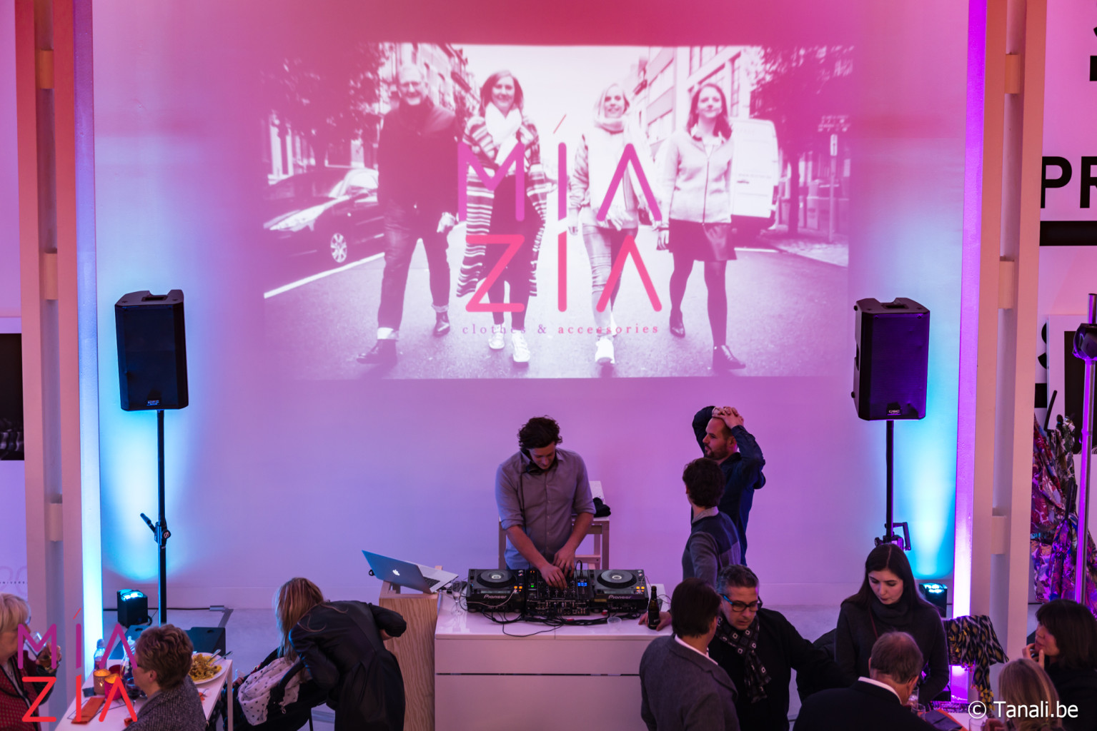 Mia Zia - 20th anniversary - IZE Agency